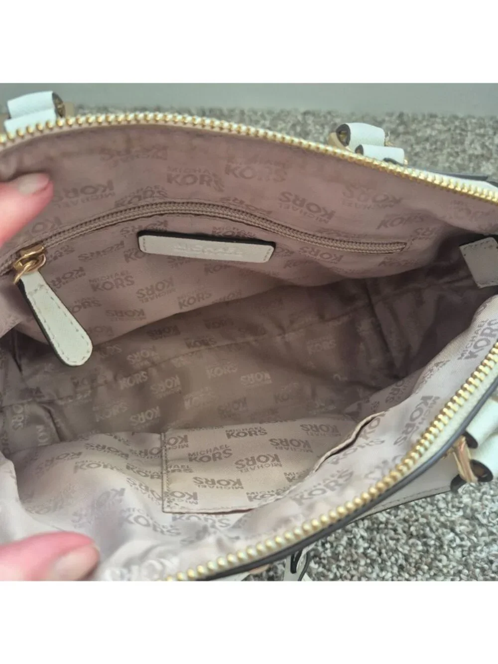 Michael Kors | Bags | Michael Kors White Studded Tote Purse Gold ...